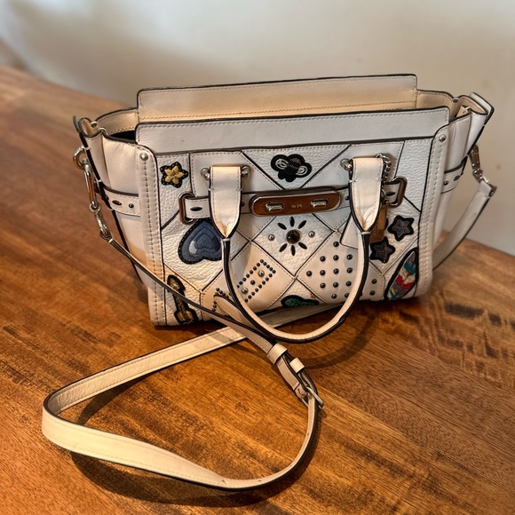 Coach | Bags | Coach Swagger 27 In Embellished Canyon Quilt Leather ...